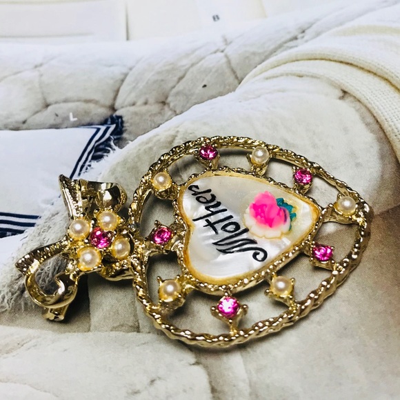 Vintage | Jewelry | Vintage Gold Tone Mother Brooch | Poshmark